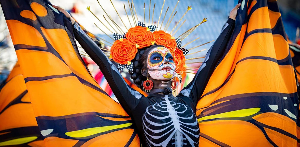 Día de los Muertos and the Monarch Butterflies – Pipiripau